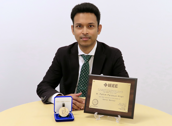 【教員】Fahim Khan准教授がIEEE Senior Memberに昇格しました | INIAD